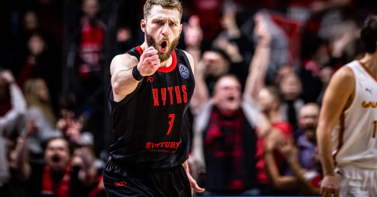 Gytis Radzevicius, un MVP en la pasarela del Carpena