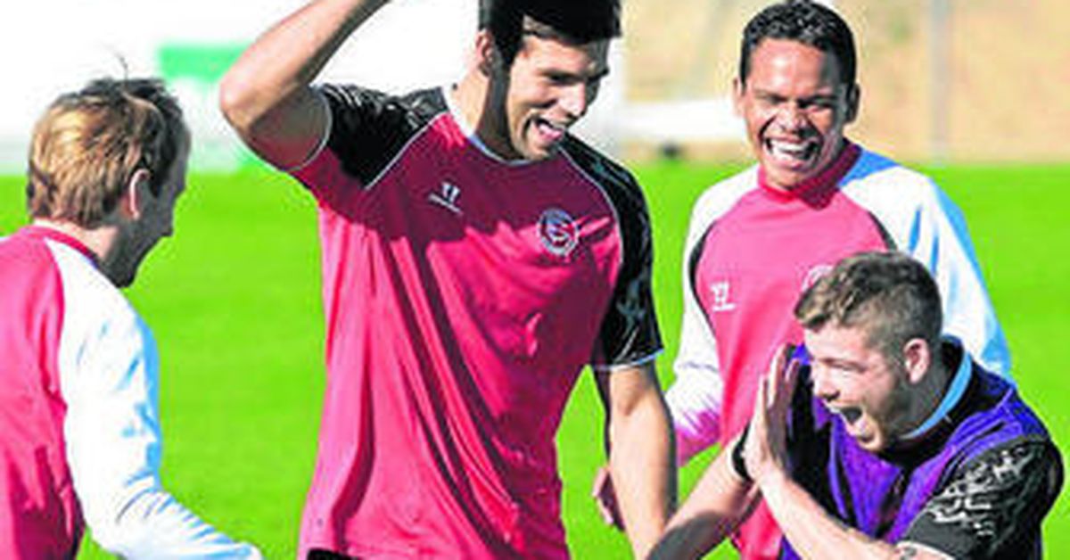 CONFIRMED: Alberto Moreno signs for Liverpool