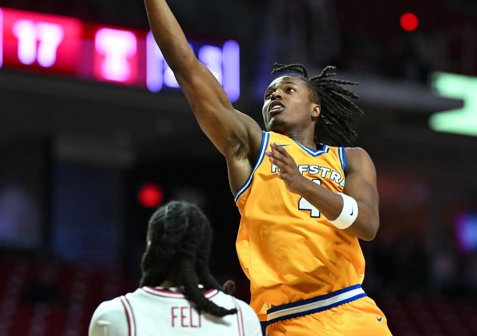 NCAA: Victoria de Guille del Pino; derrotas de Onuetu y Tanchyn