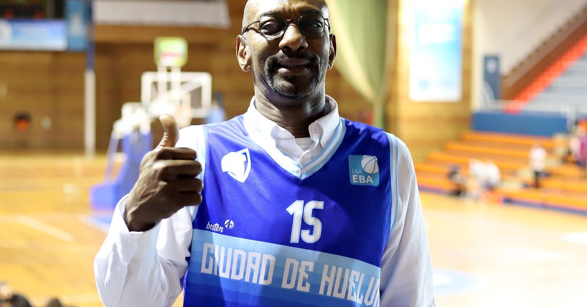 Ray Smith regresa a Huelva para quedarse