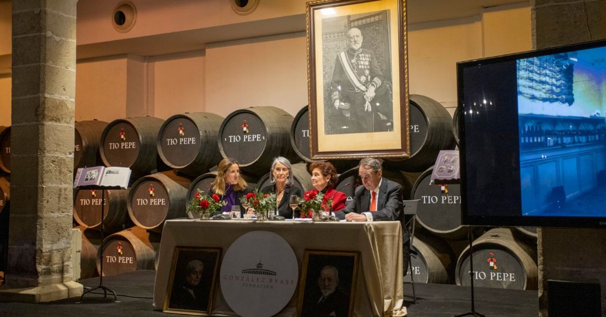 Presentación en Jerez de 'El libro morado. Semblanza de Pedro Nolasco ...