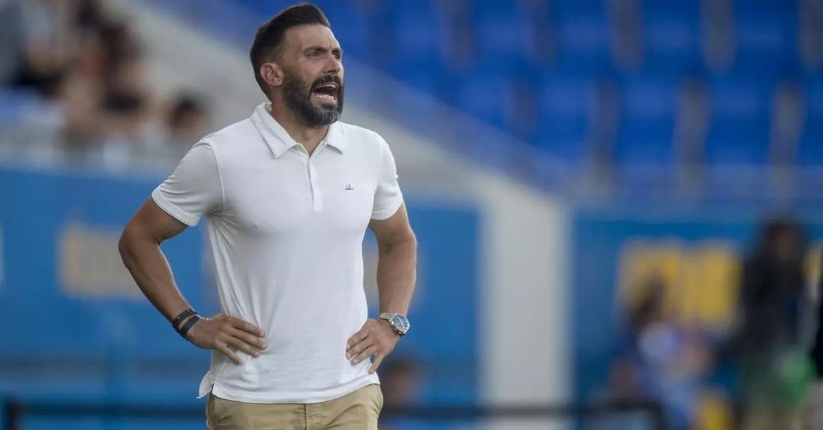 Nuevo entrenador para un rival directo del Cádiz CF