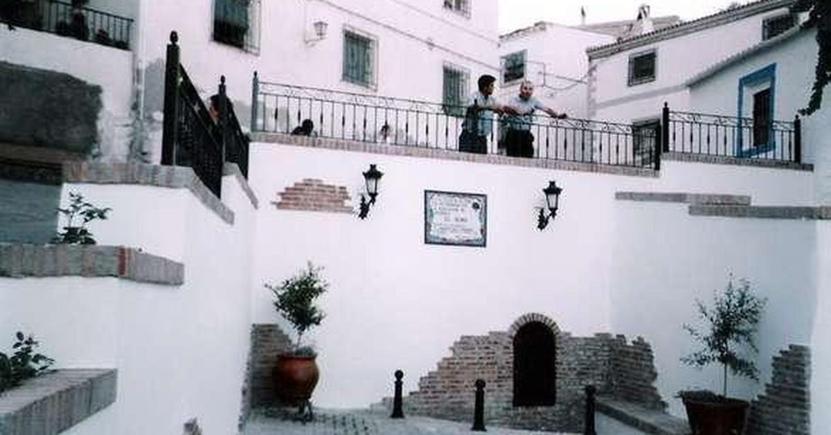 Tahal hace un viaje en el tiempo hasta el Siglo XVI