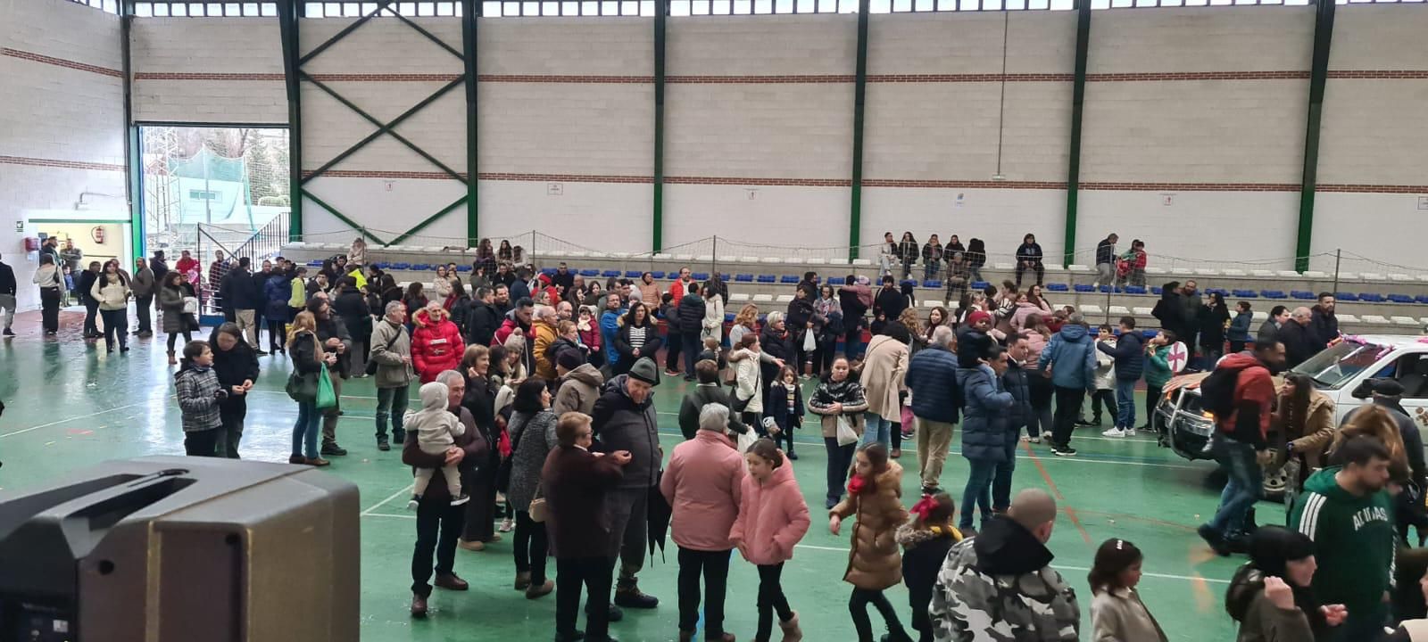 Serón disfruta de la llegada de los Reyes Magos en el Pabellón ...