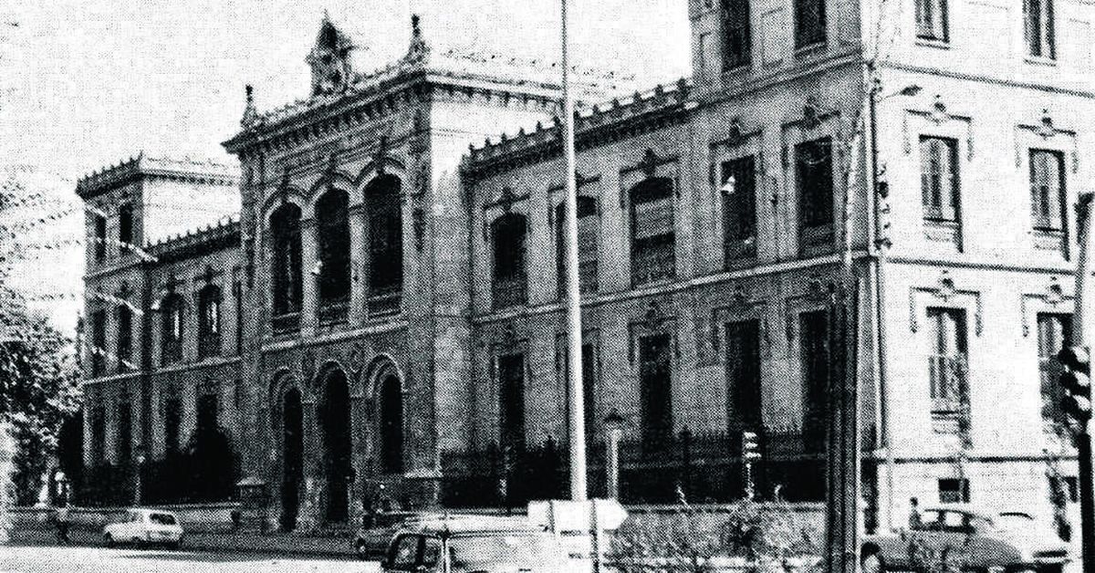 El centenario edificio del Padre Suárez