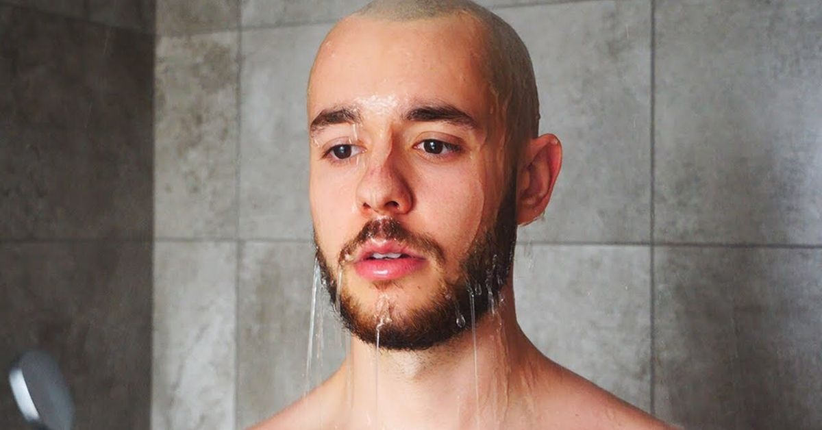 Vídeo | TheGrefg se rapa el pelo