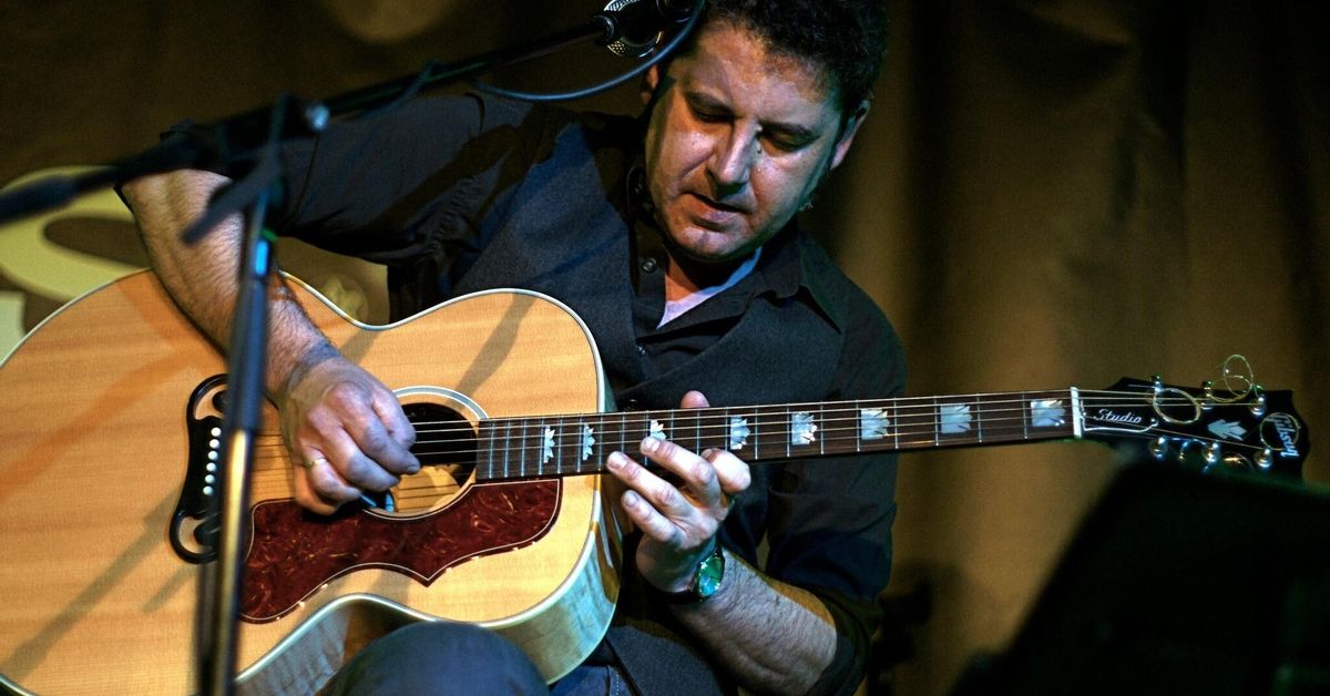 José Ignacio Lapido cierra el segundo ciclo de Cantautores presentando ...