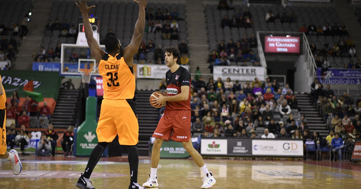 Sergio Olmos dice que el objetivo del Covirán Granada no ha cambiado