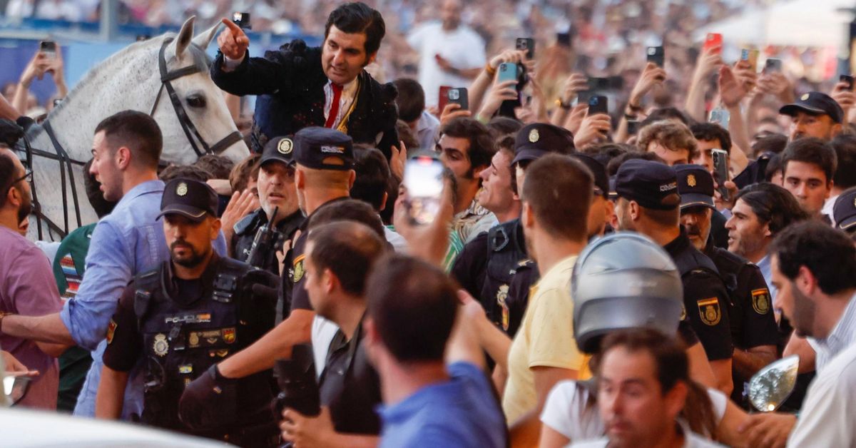 Morante revienta Madrid y Algeciras pierde el tren